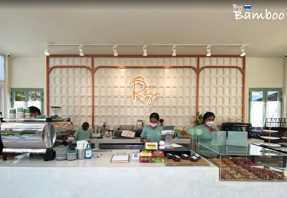 Raga Cafe (ระกา คอฟฟี่) Rawai - Thailand Travel Blog by Bamboo (2022)