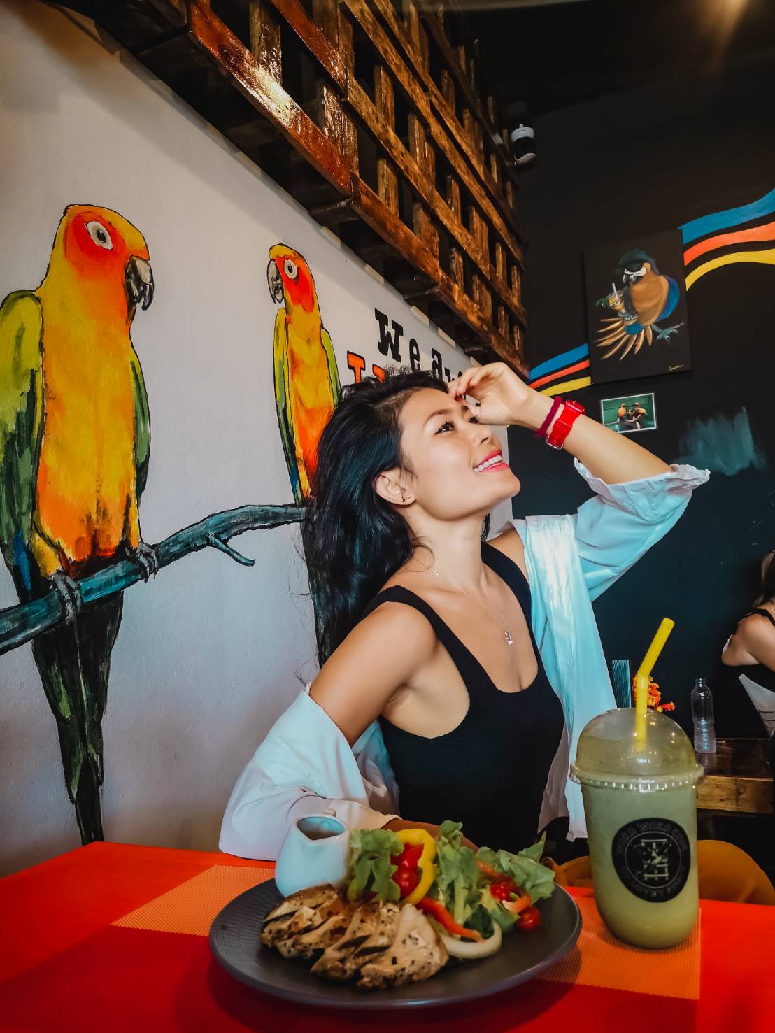 Waka waka café - Chalong - Thailand Travel Blog by Bamboo (2022)